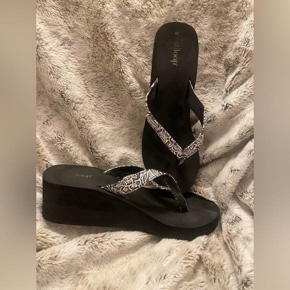 west loop | Shoes | Vintage Platform Flipflops | Poshmark